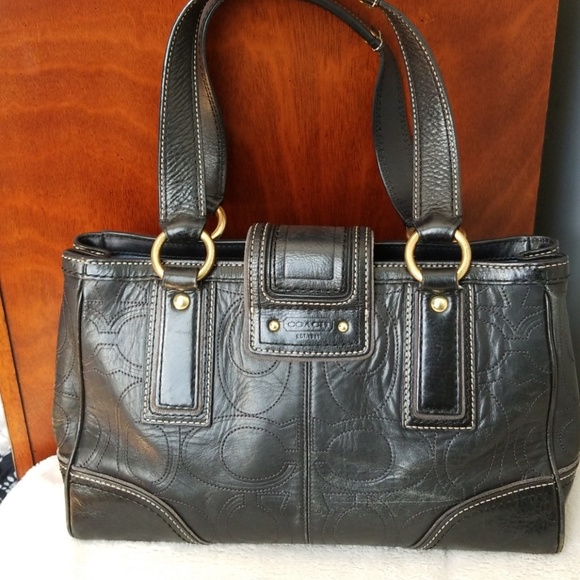 Coach | Bags | Black Leather Coach Turn Lock | Poshmark
